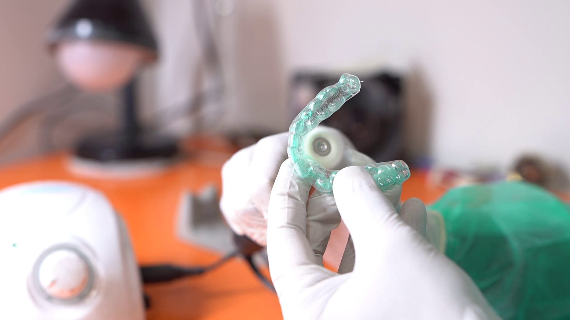 Custom Clear Aligners OEM Solutions | Clear Moves Aligners